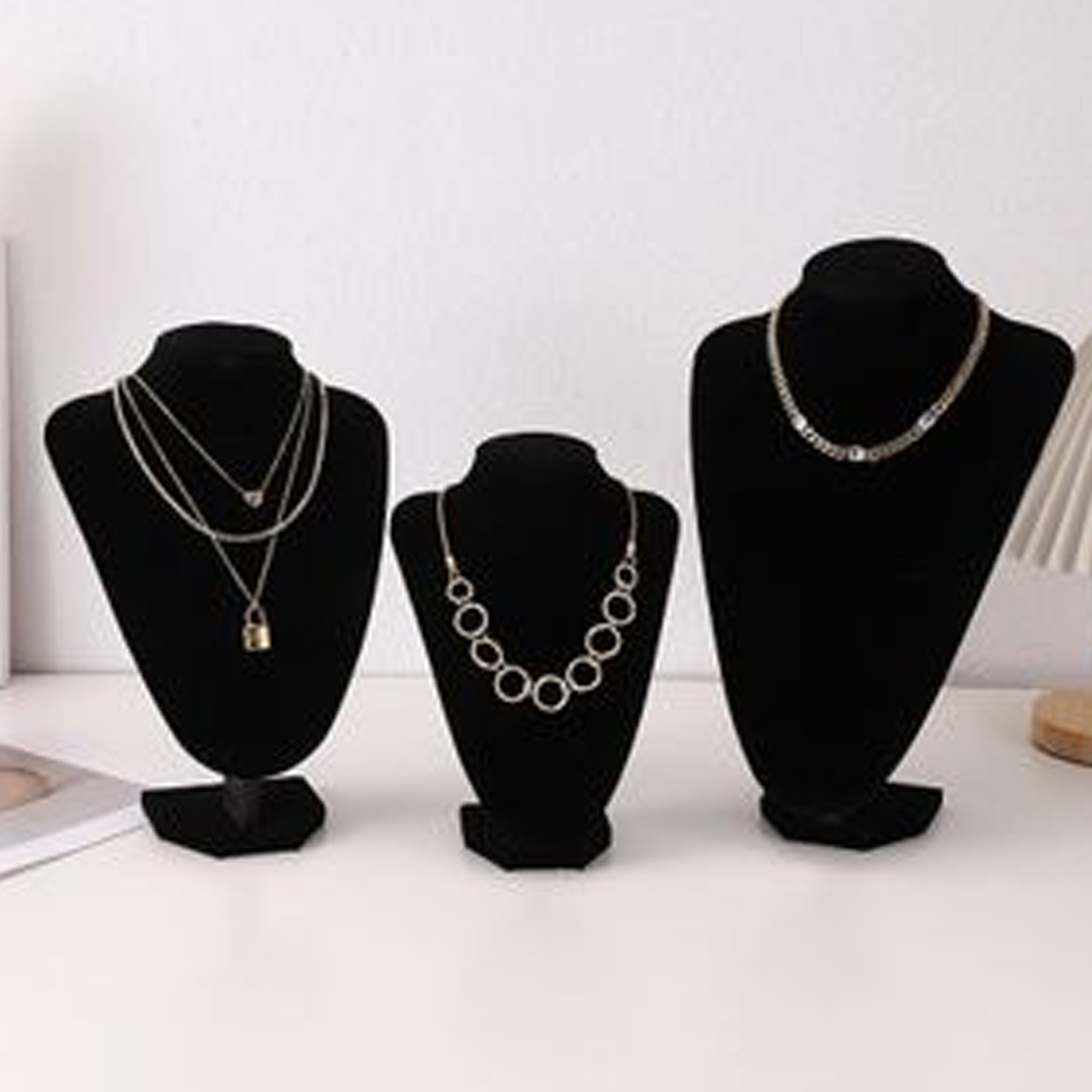 Necklace Display Black – Saga Display
